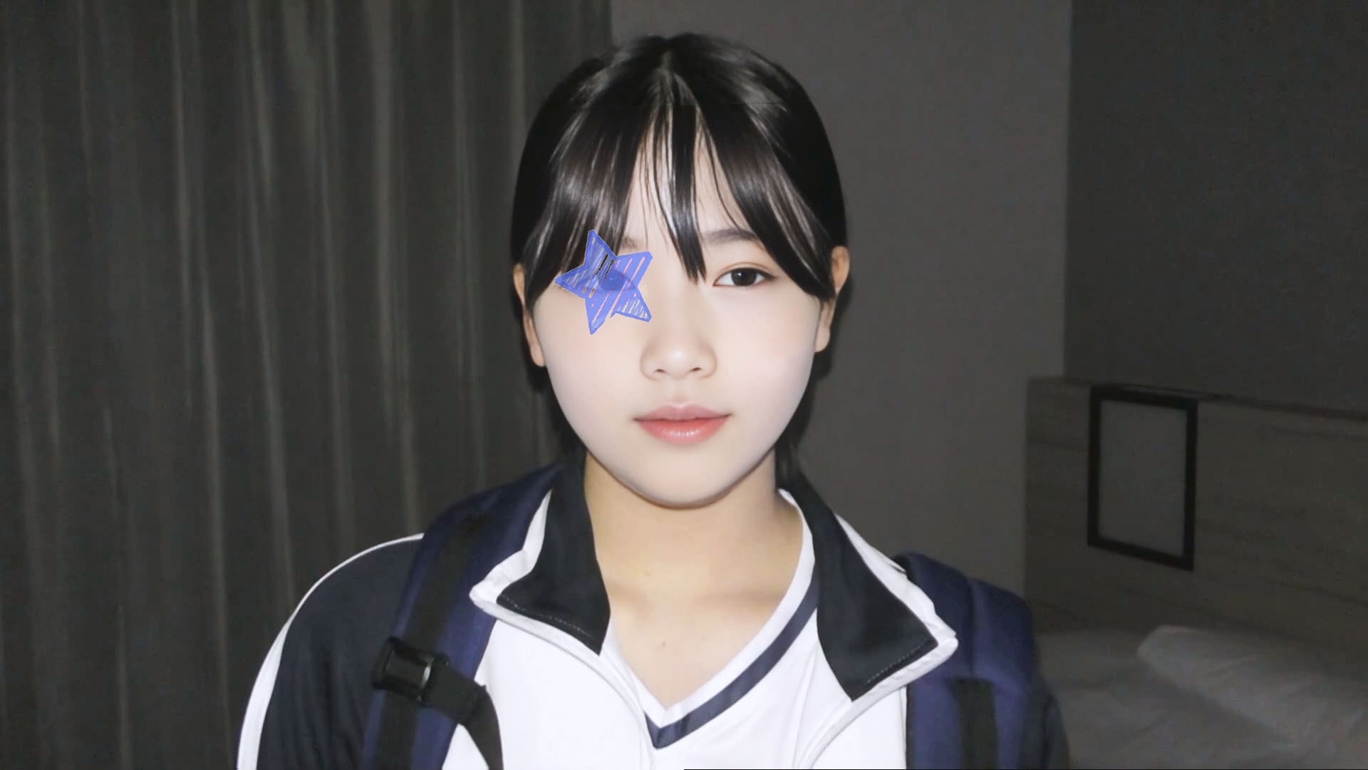 《300本記念》【電車チカン】★祝！空前絶後の300人チカン★部活帰りの純情美少女がまさかの大量連続潮吹き★300人記念特価！！|oLAXD.com